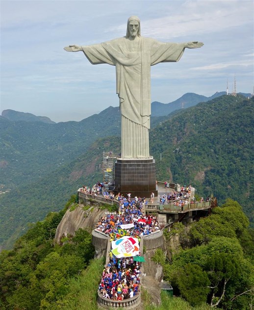 Alexandra castano is fundraising for Street Child United