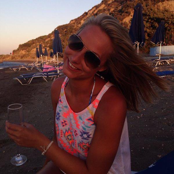 Amy Pocock is fundraising for Cancer Research UK