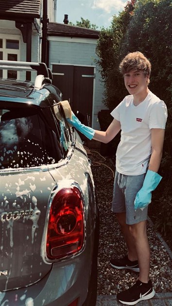 Joe Craddock is fundraising for Great Ormond Street Hospital Children's ...