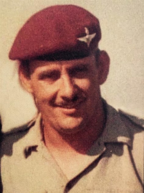 Mark Murphy is fundraising for Cancer Research UK