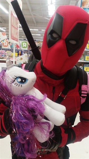 Sean Snelling is fundraising for Cancer Research UK