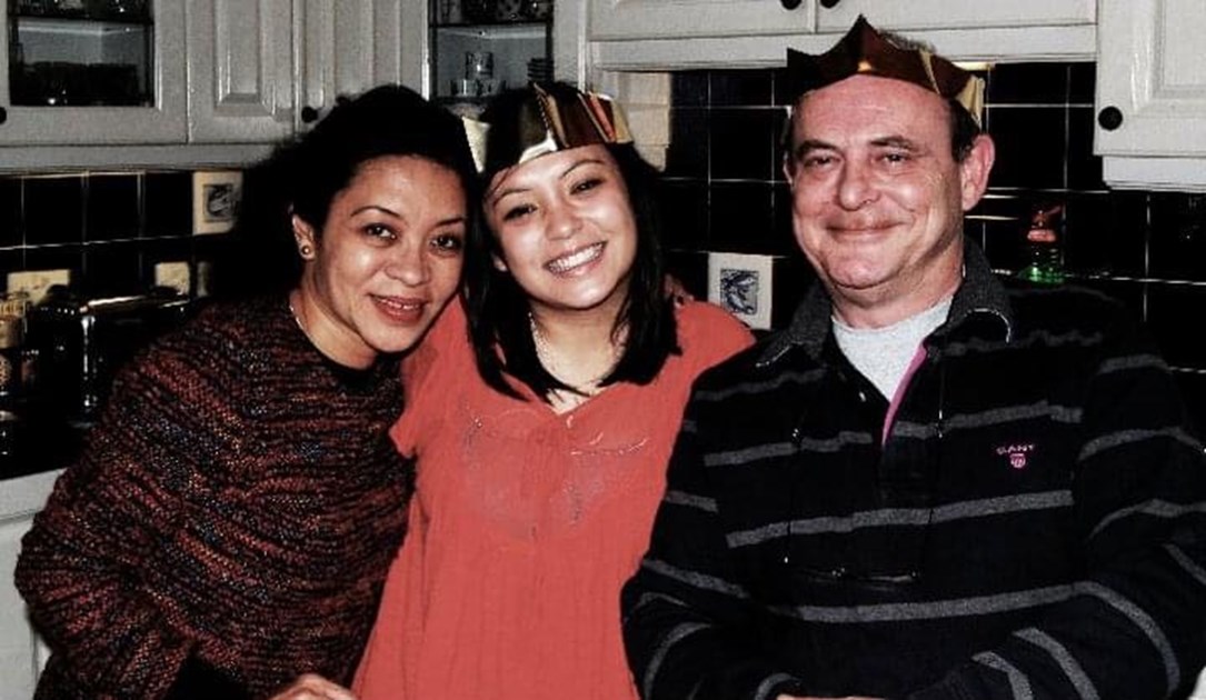 Aisha Bennett is fundraising for Alzheimer's Society