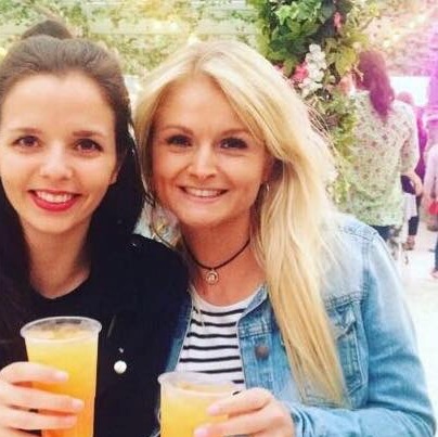 Nicola Whyte is fundraising for Alzheimer Scotland