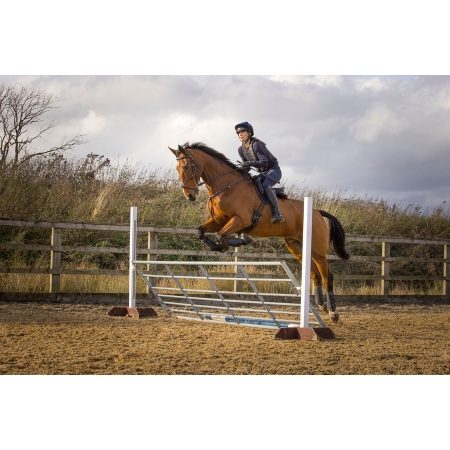 Alexandra Eavis is fundraising for HospiceCare North Northumberland