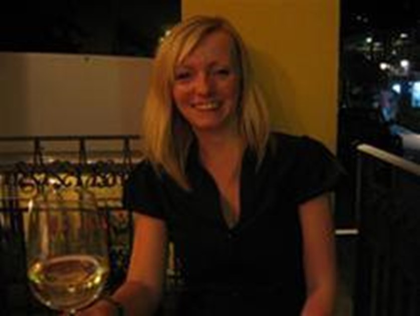 Lisa Nolan is fundraising for Cancer Research UK