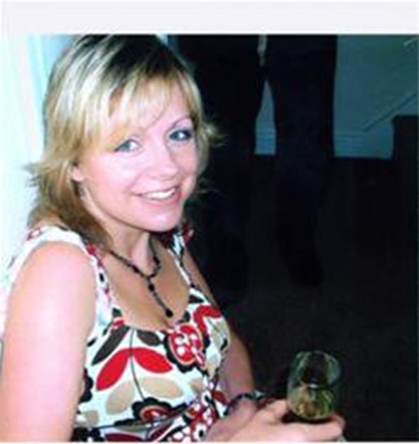 Elizabeth Sewell is fundraising for Harris Bursary Fund