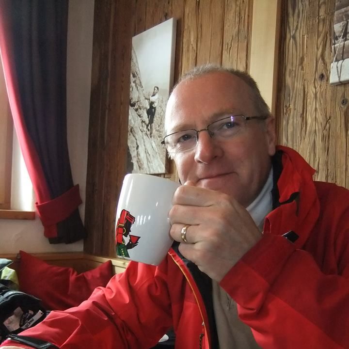 Simon Prince is fundraising for Teenage Cancer Trust