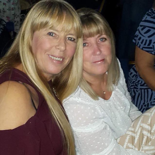 Debbie Walton is fundraising for Cancer Research UK