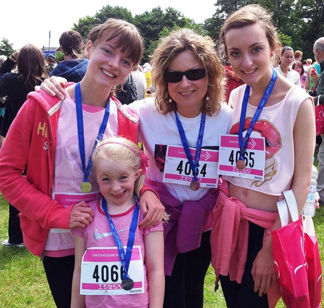 Jane Evans-Woodason is fundraising for Cancer Research UK