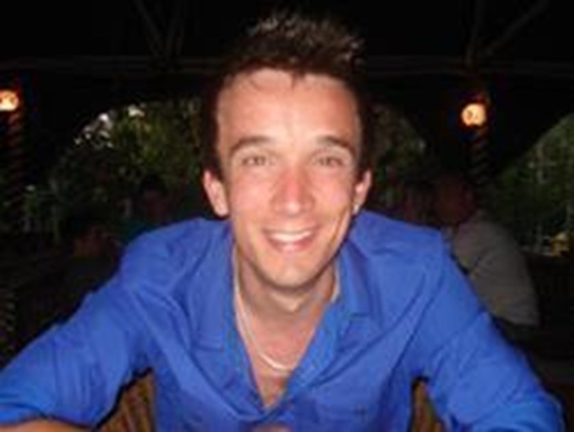 Stuart Botwright is fundraising for Cancer Research UK