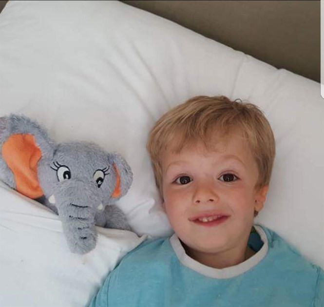 Tina Rycroft is fundraising for Microtia UK