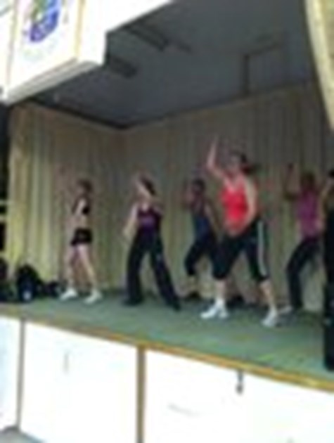 Michelle Keeling is fundraising for Douglas Macmillan Hospice