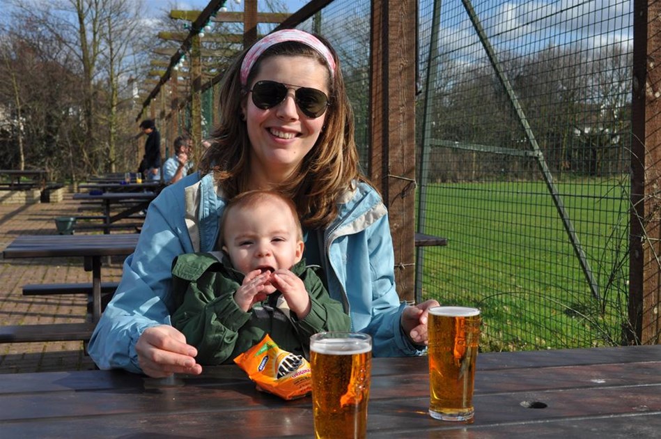 Lucia Felix is fundraising for Crossroads Care Surrey