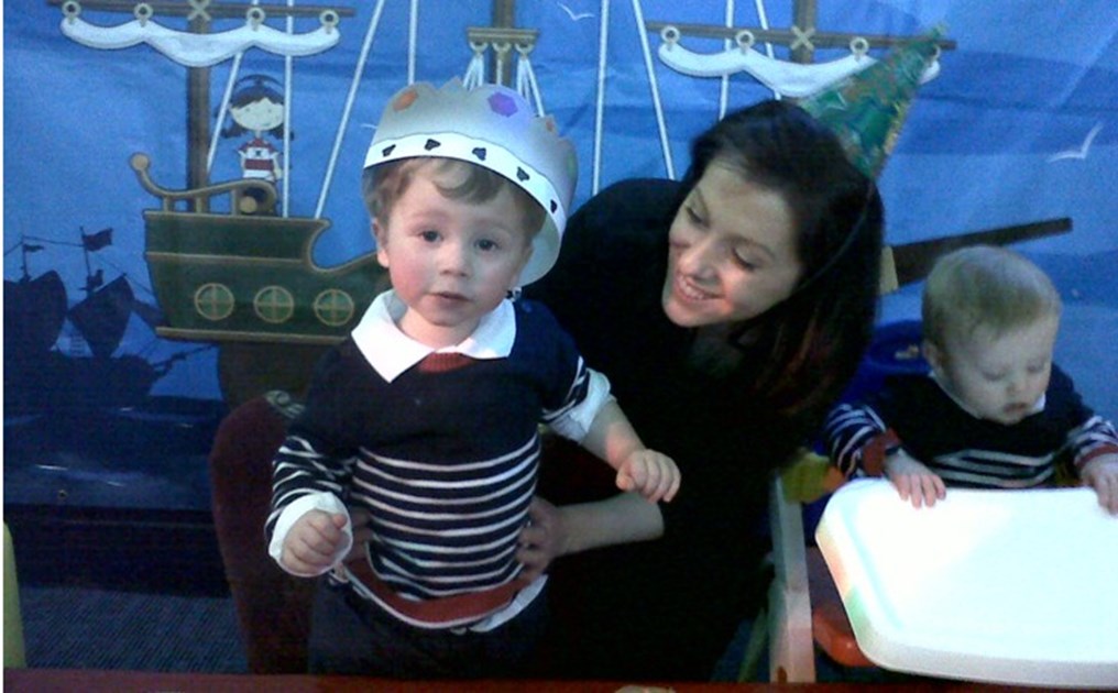 Caroline Connolly is fundraising for Age UK