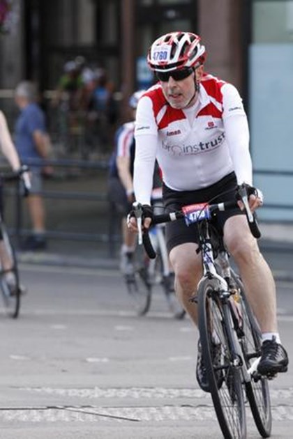 Simon Wayne is fundraising for Brainstrust