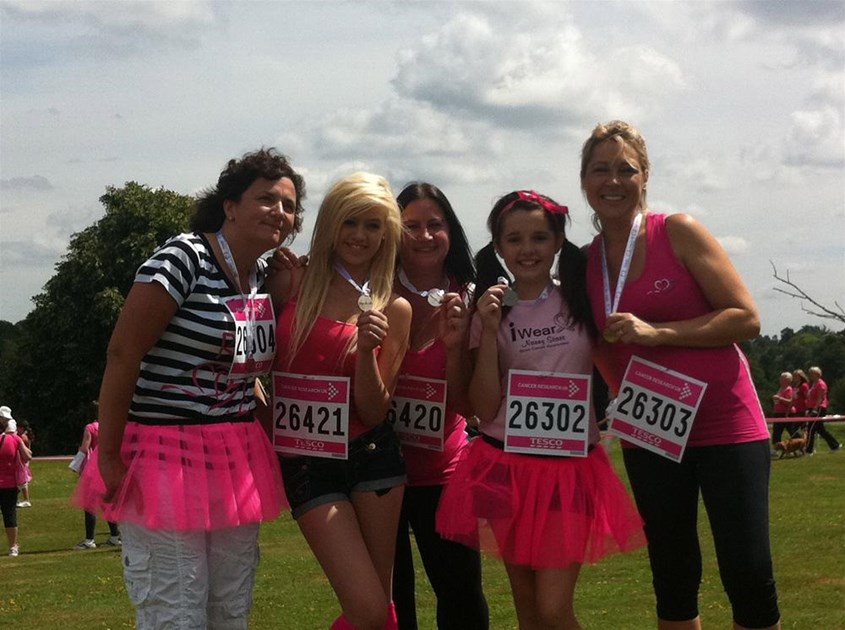 Robyn Herron is fundraising for Cancer Research UK