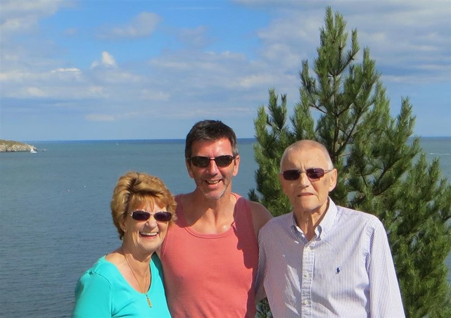 Mike Fryer is fundraising for Bracken Trust