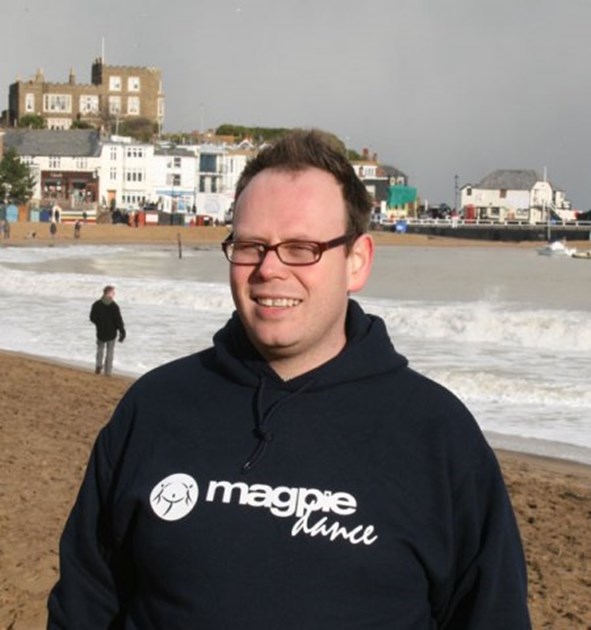 Russell Cartwright is fundraising for Magpie Dance