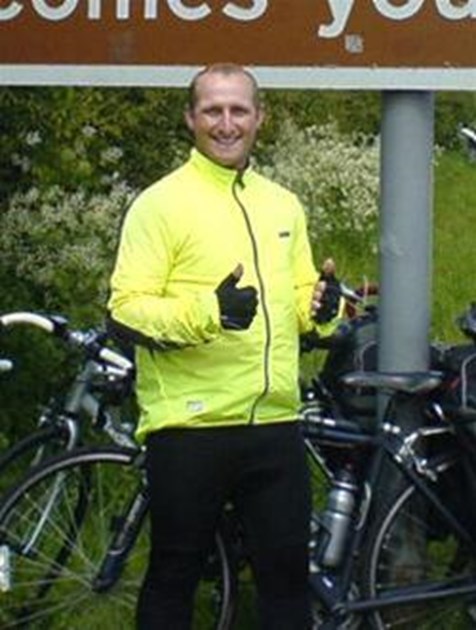 Mark Warwick is fundraising for Make-A-Wish Foundation UK