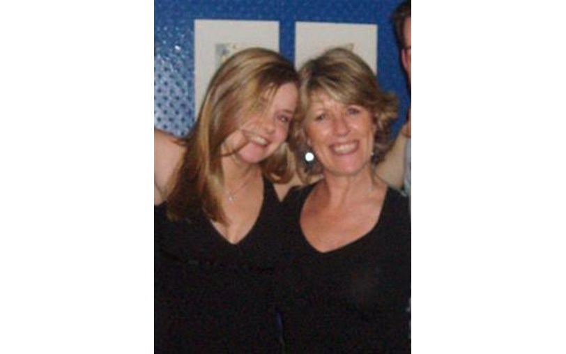 Gill Ellis is fundraising for Cancer Research UK