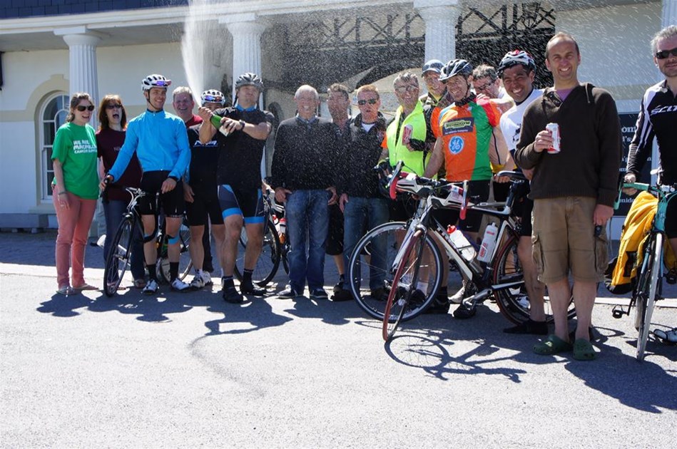 Murray Humphries is fundraising for Macmillan Cancer Support