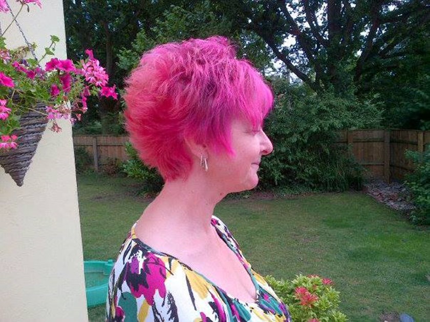 Louise Gregory is fundraising for Cancer Research UK