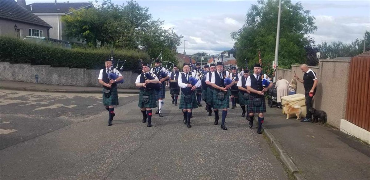 Bill Davidson is fundraising for Comrie Community Pipe Band (Fife)