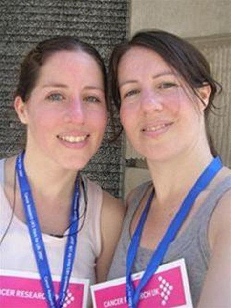 Jacqueline Nicholson is fundraising for Cancer Research UK