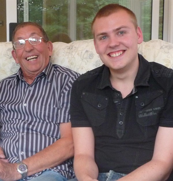 Robert Egerton is fundraising for Cancer Research UK
