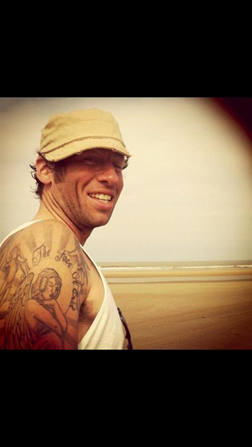 Andrew Tomlin is fundraising for PAPYRUS Prevention of Young Suicide