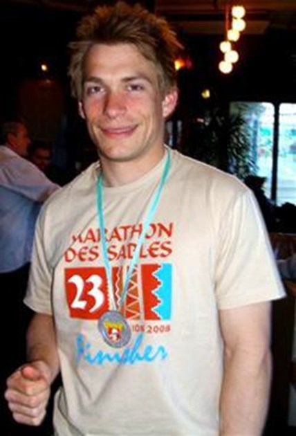 Jonathon Moore is fundraising for Help for Heroes