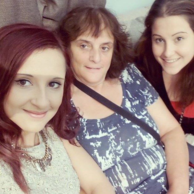 Hannah Connor is fundraising for Cancer Research UK