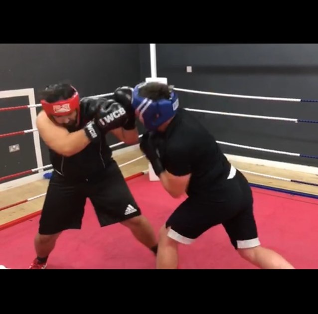 Elliot Burns is fundraising for Cancer Research UK