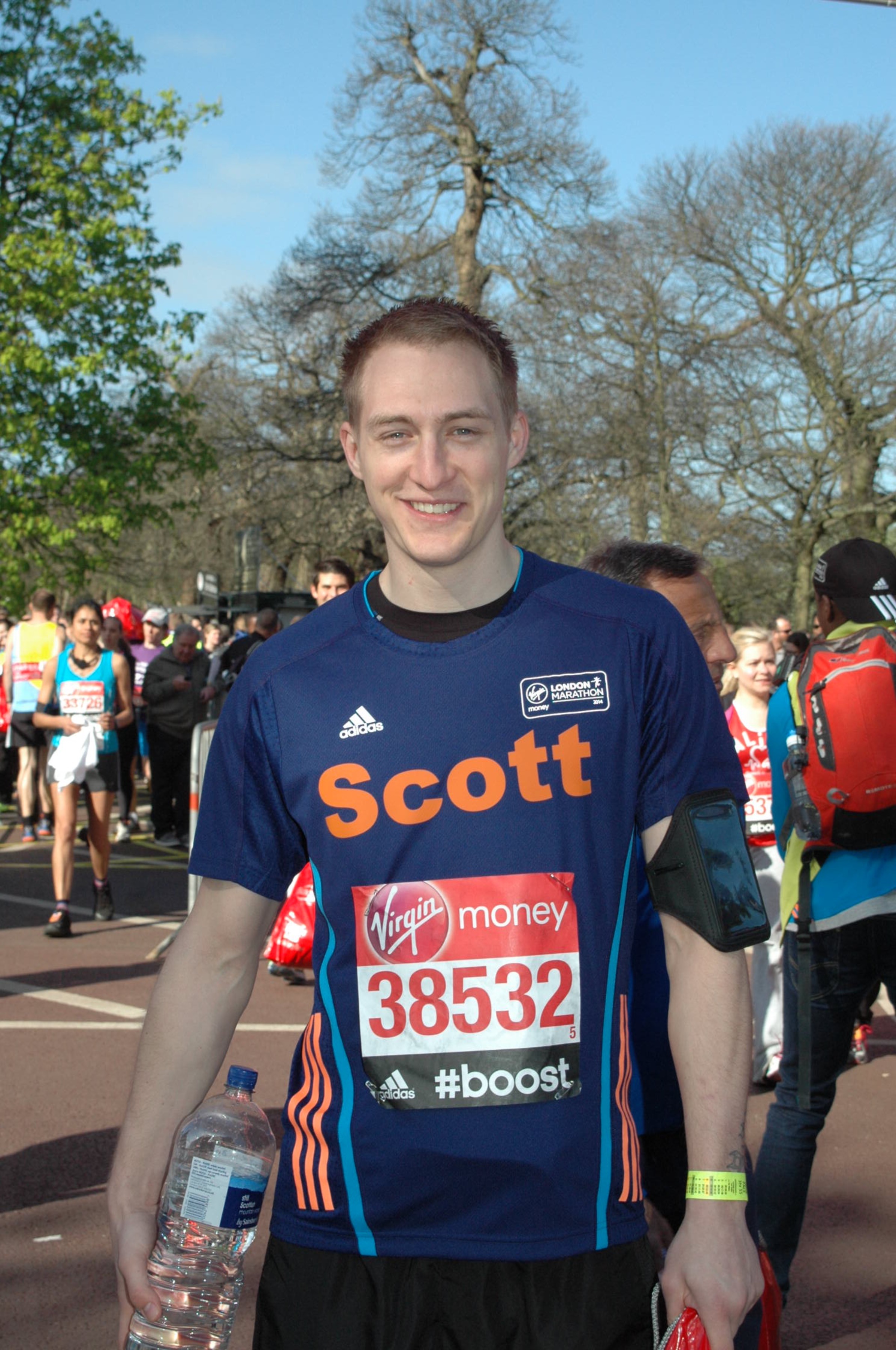 Scott Cockfield is fundraising for Young Lives vs Cancer