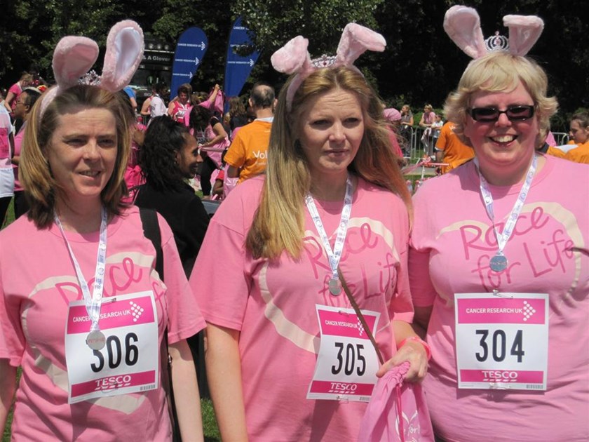 Sue Goddard is fundraising for Cancer Research UK