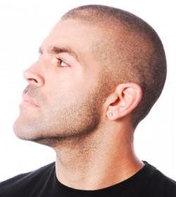 Simon Benjamin Holbrook is fundraising for Breast Cancer Now