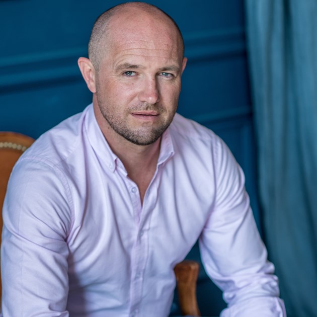 Johnny huntington is fundraising for Hope and Homes for Children