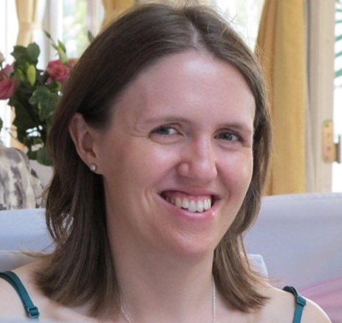 Helen Burton is fundraising for Macmillan Cancer Support