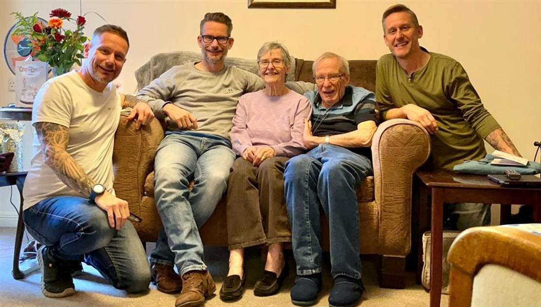 Paul Sutton is fundraising for Phyllis Tuckwell