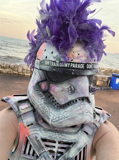 Simon Singleton is fundraising for National Autistic Society