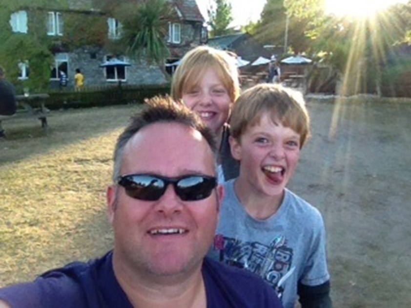 Lee Popham-Lithgow is fundraising for British Heart Foundation