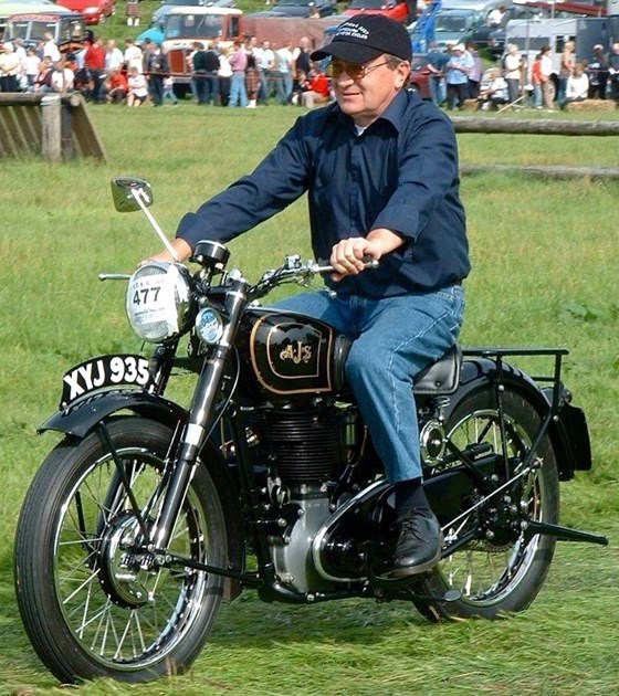 Stephen Dear is fundraising for Maggie's Centres