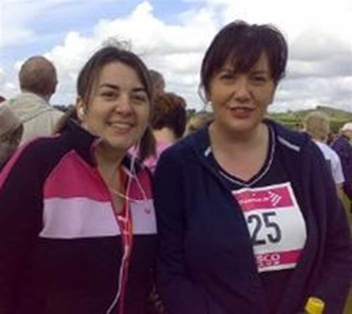 Jane Godfrey is fundraising for Cancer Research UK