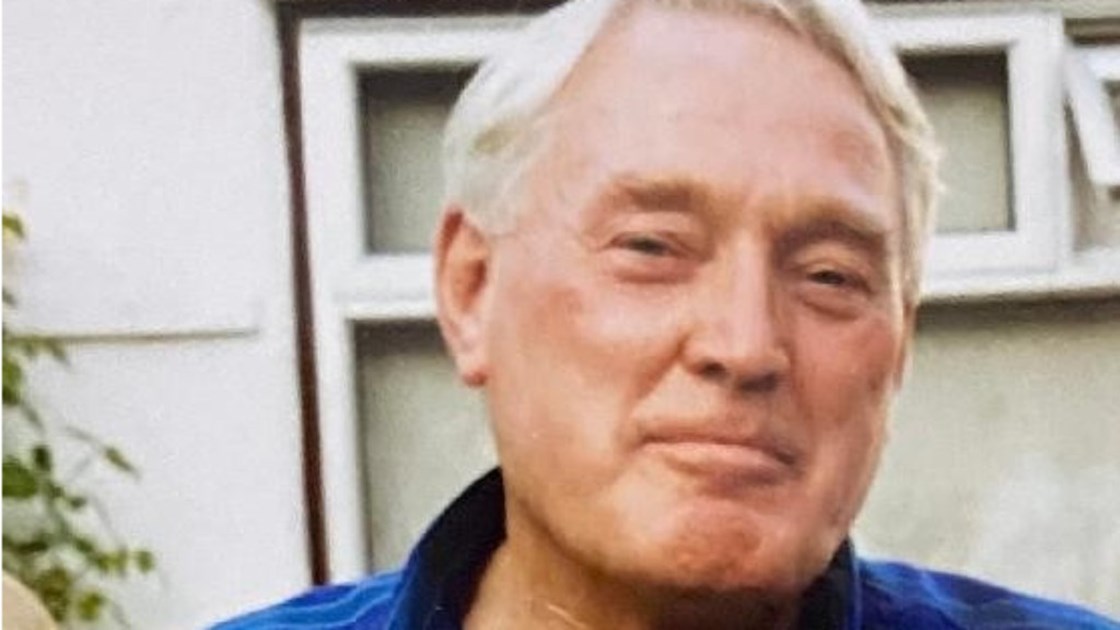 Andrew Sutton is fundraising for Alzheimer's Society