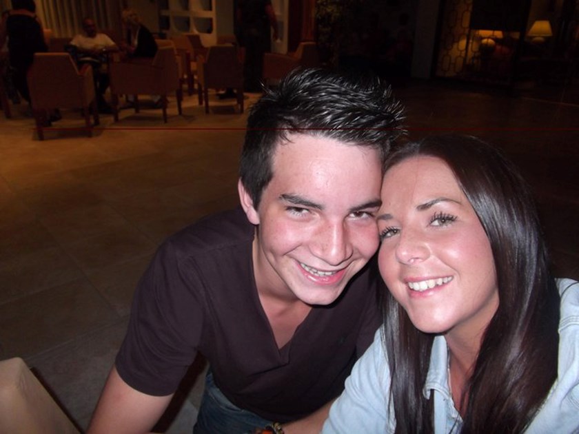 Lisa Medd is fundraising for Saint Michael's Hospice