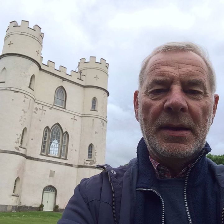 Stephen Moor is fundraising for Hospiscare