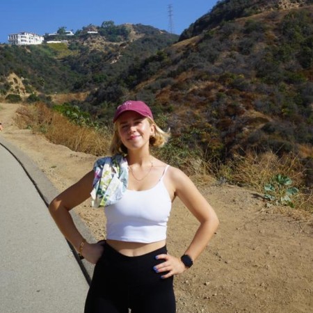 Charlotte Hardwick is fundraising for Refugee Action