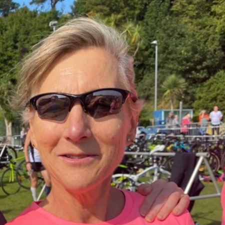 Gaynor Evans is fundraising for Hospiceiom