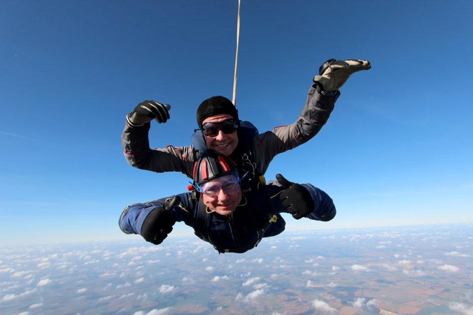 Simon Price is fundraising for Alzheimer's Society