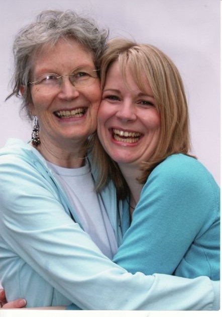 Emily Lamont is fundraising for Macmillan Cancer Support